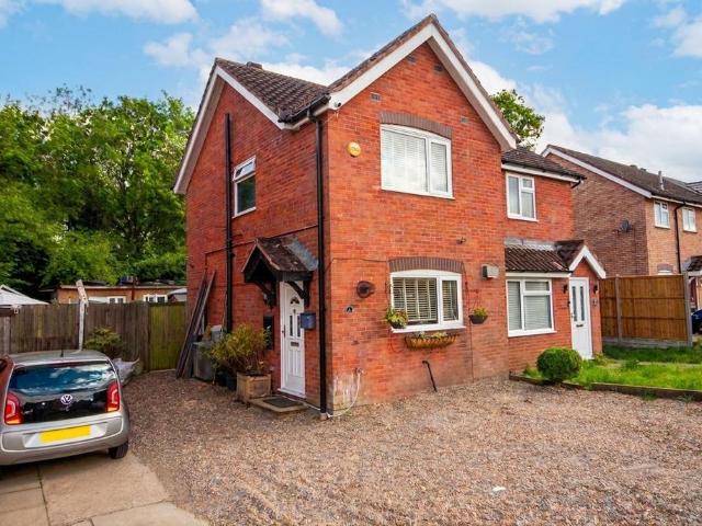 2 bedroom semi detached house for sale