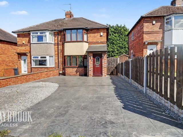 2 bedroom semi detached house for sale