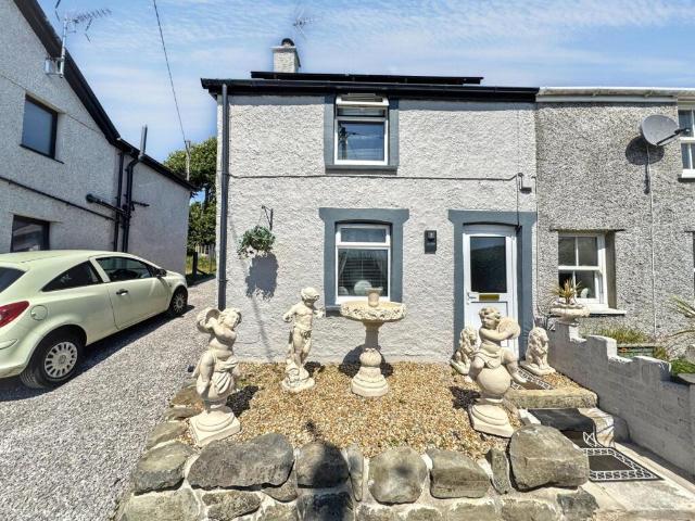 2 bedroom semi detached house for sale