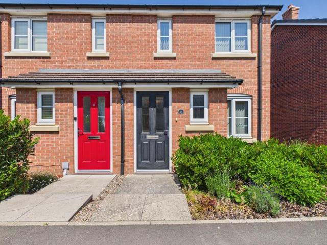 2 bedroom semi detached house for sale