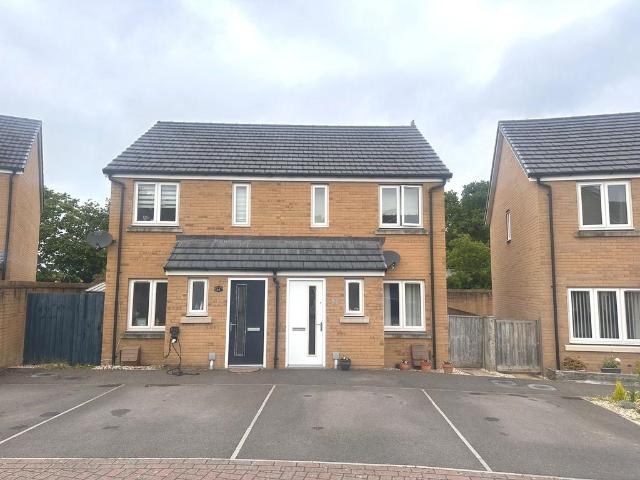 2 bedroom semi detached house for sale