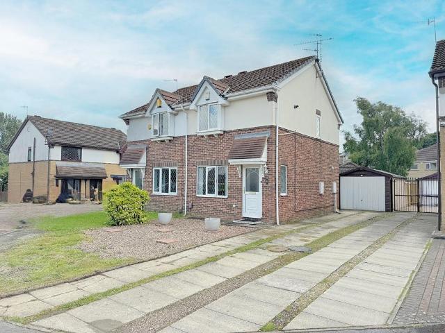 2 bedroom semi detached house for sale