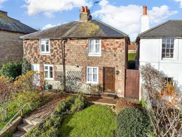 2 bedroom semi detached house for sale