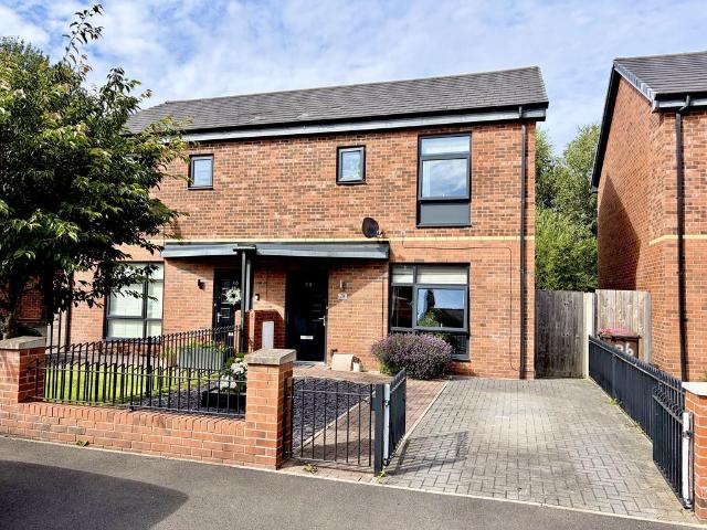 2 bedroom semi detached house for sale
