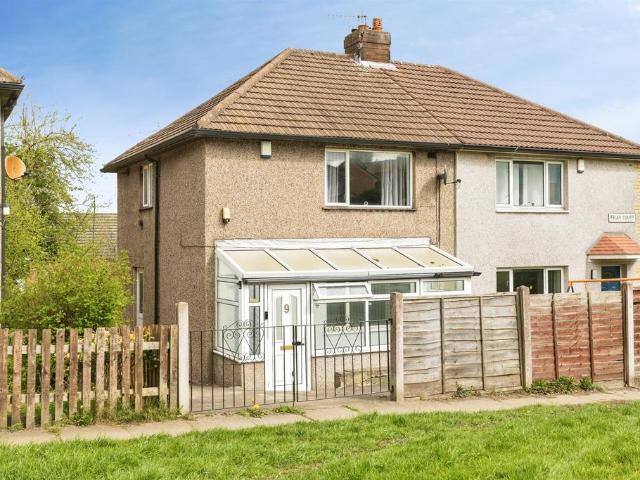 2 bedroom semi detached house for sale