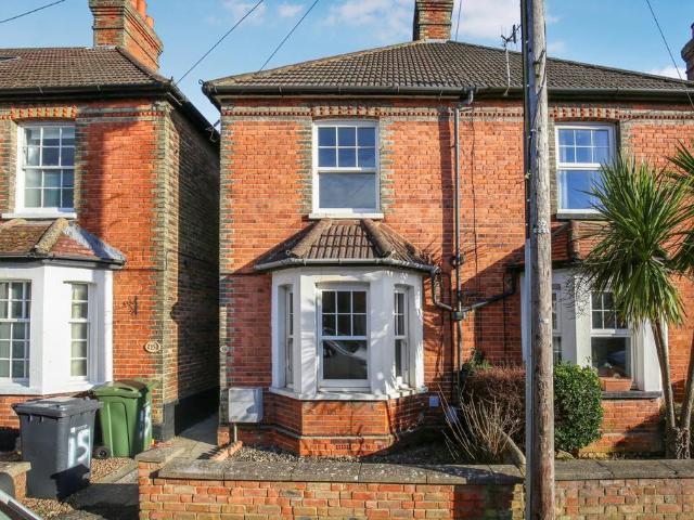 2 bedroom semi detached house for sale