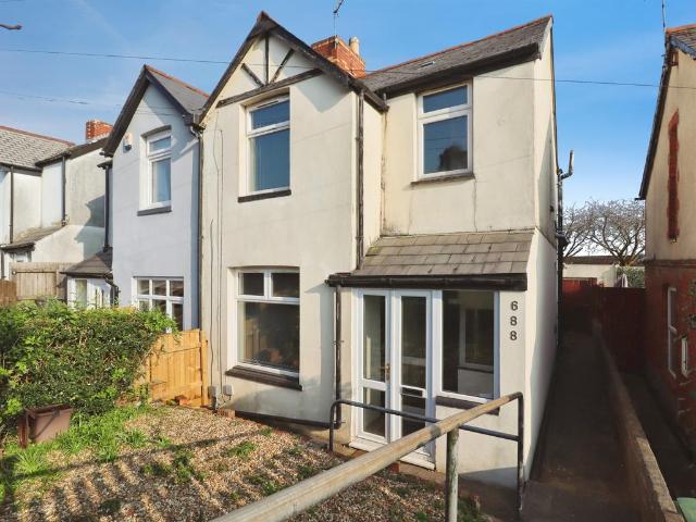 2 bedroom semi detached house for sale