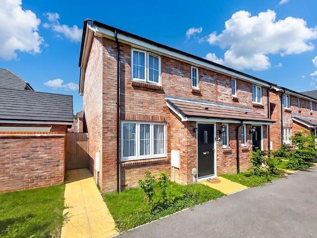 2 bedroom semi detached house for sale