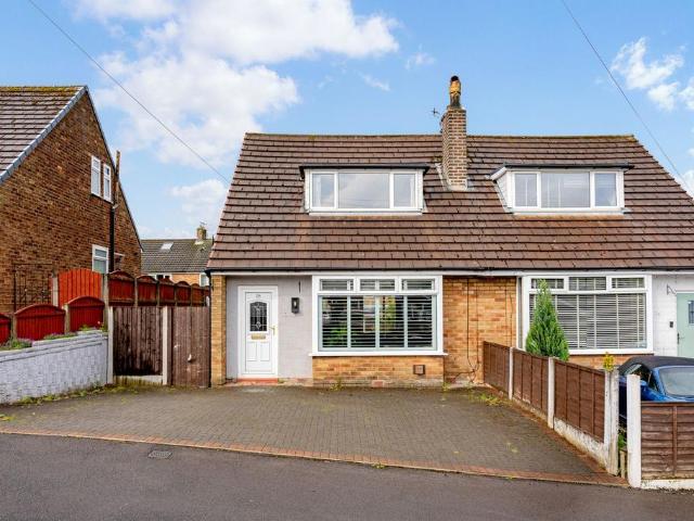2 bedroom semi detached house for sale