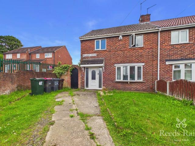 2 bedroom semi detached house for sale