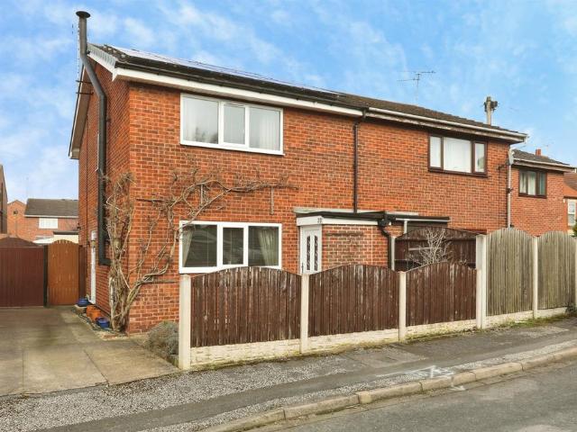 2 bedroom semi detached house for sale