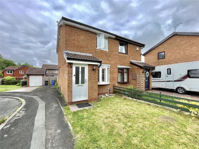 2 bedroom semi detached house for sale