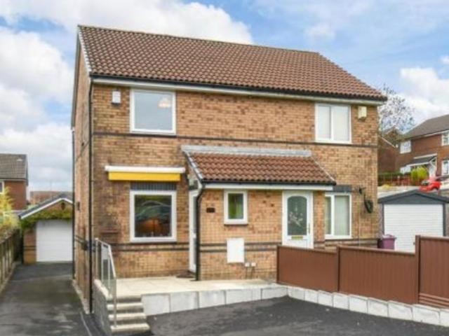 2 bedroom semi detached house for sale