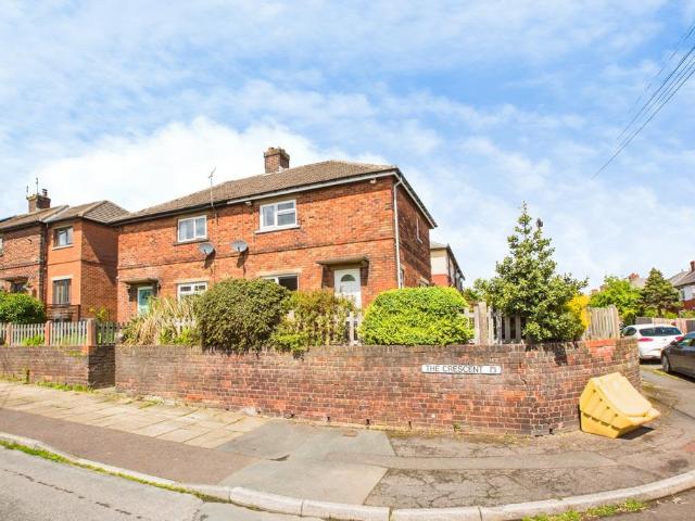 2 bedroom semi detached house for sale