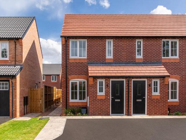 2 bedroom semi detached house for sale