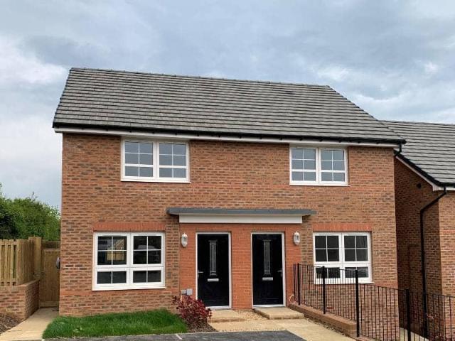 2 bedroom semi detached house for sale
