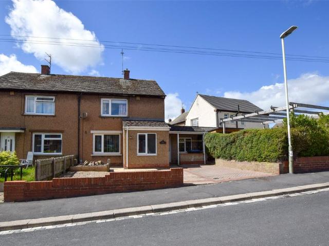 2 bedroom semi detached house for sale