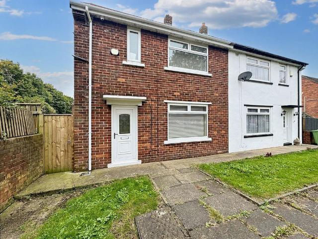 2 bedroom semi detached house for sale