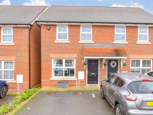 2 bedroom semi detached house for sale