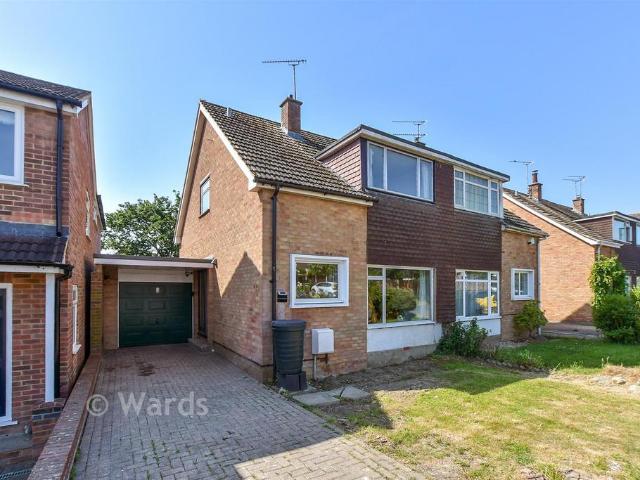 2 bedroom semi detached house for sale