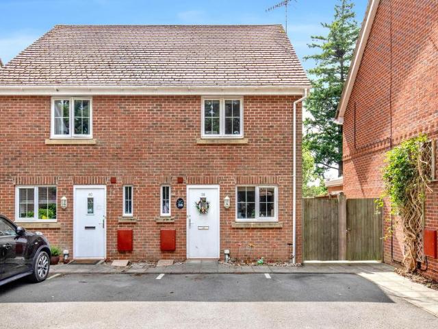 2 bedroom semi detached house for sale
