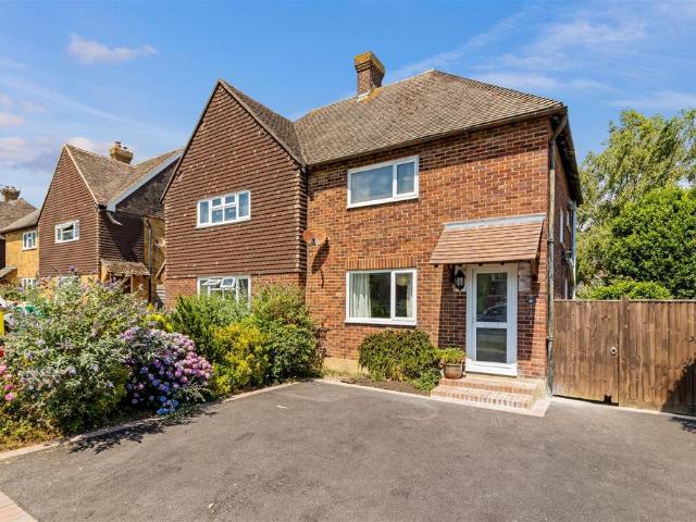 2 bedroom semi detached house for sale