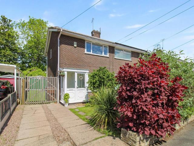 2 bedroom semi detached house for sale