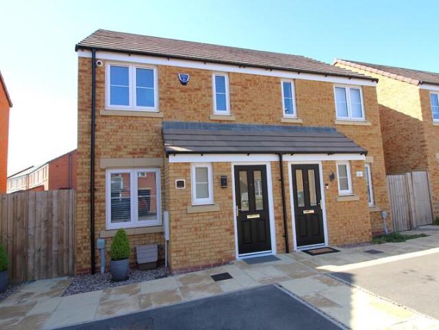 2 bedroom semi detached house for sale