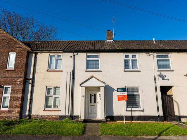 2 bedroom terraced house for sale
