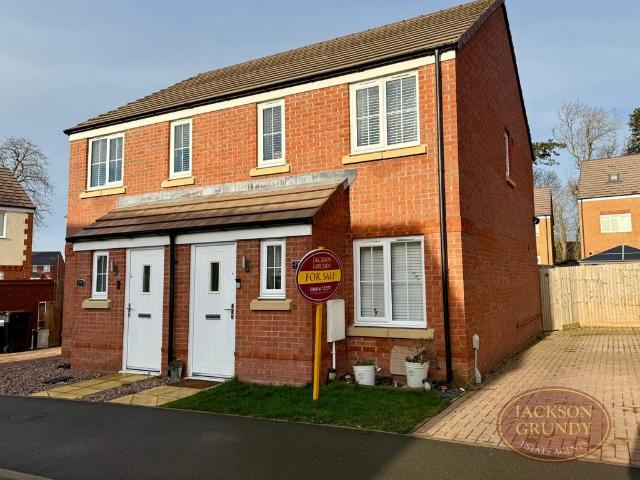 2 bedroom semi detached house for sale