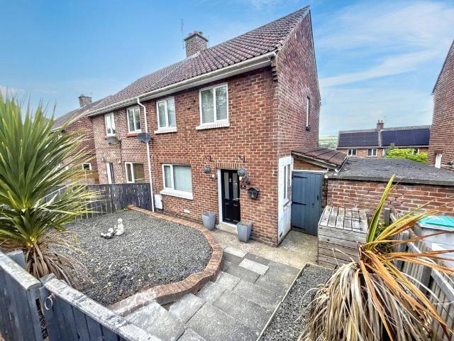 2 bedroom semi detached house for sale