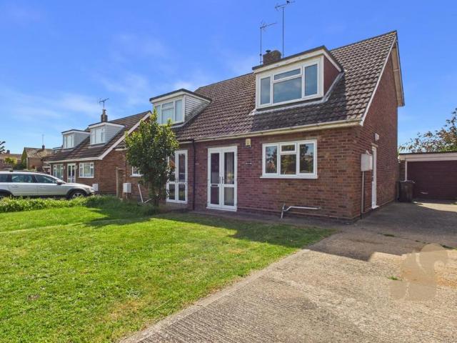 2 bedroom semi detached house for sale
