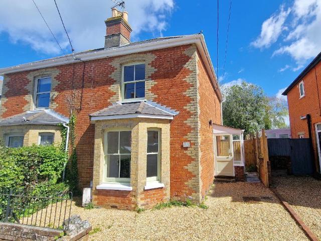 2 bedroom semi detached house for sale