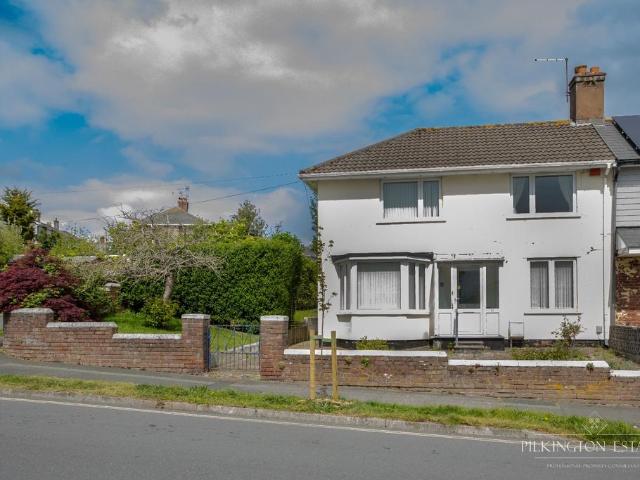 2 bedroom semi detached house for sale