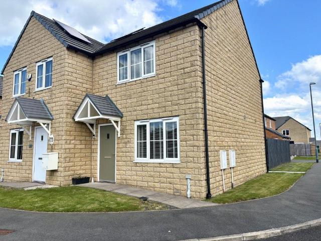 2 bedroom semi detached house for sale