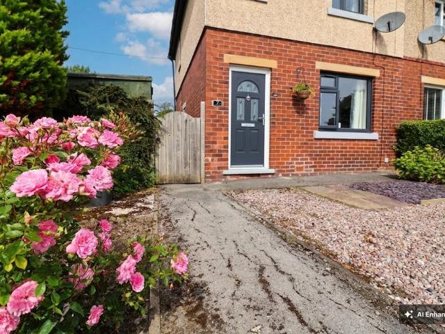 2 bedroom semi detached house for sale