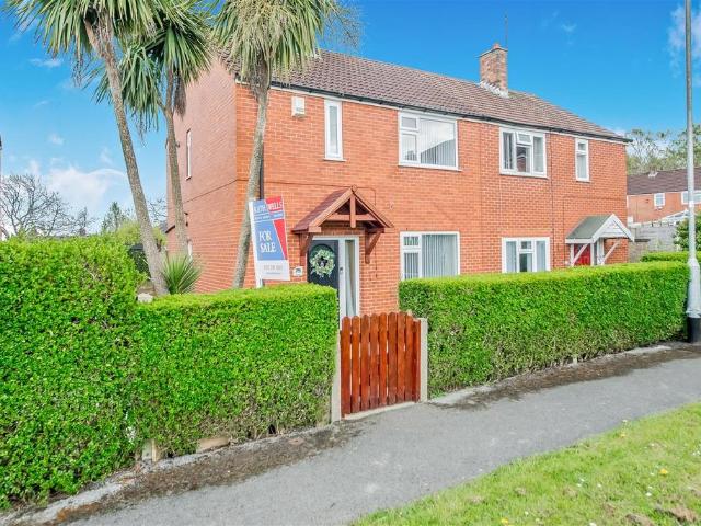 2 bedroom semi detached house for sale