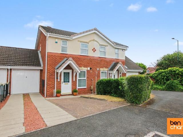 2 bedroom semi detached house for sale