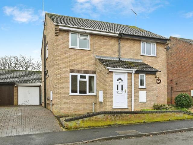2 bedroom semi detached house for sale
