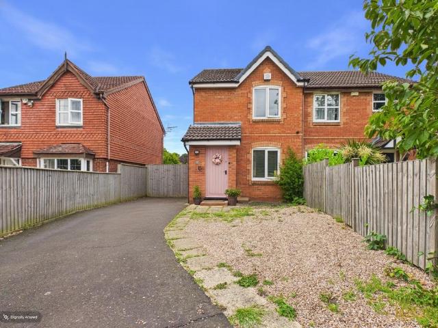 2 bedroom semi detached house for sale