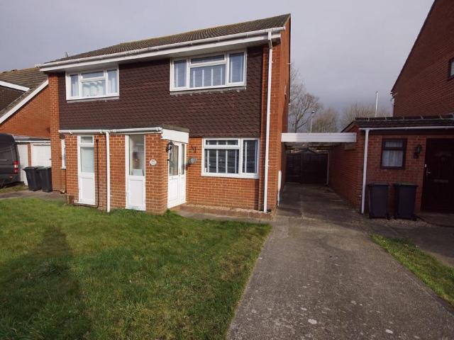 2 bedroom semi detached house for sale
