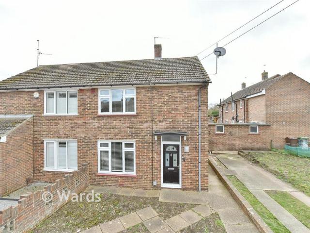 2 bedroom semi detached house for sale