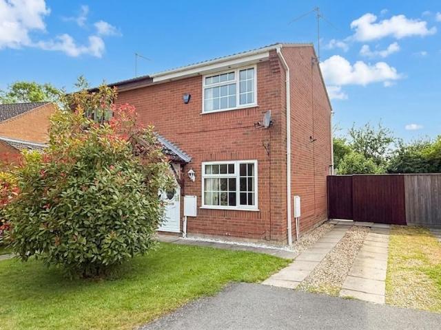 2 bedroom semi detached house for sale