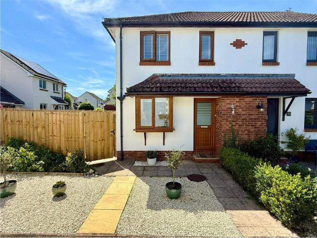 2 bedroom semi detached house for sale