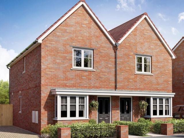 2 bedroom semi detached house for sale