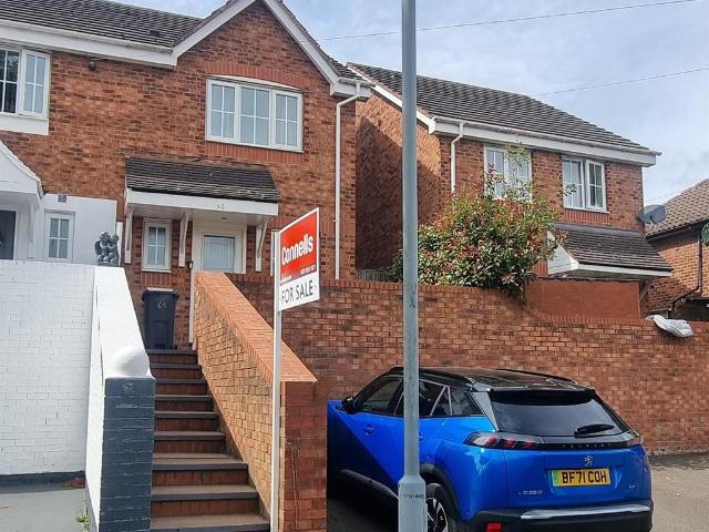 2 bedroom semi detached house for sale