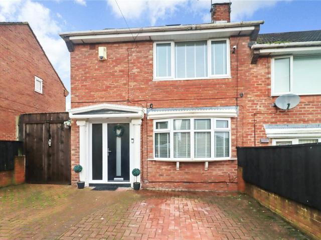 2 bedroom semi detached house for sale