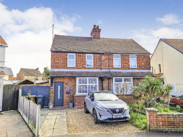 2 bedroom semi detached house for sale