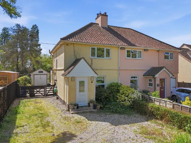 2 bedroom semi detached house for sale