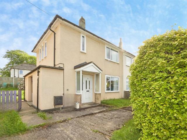 2 bedroom semi detached house for sale